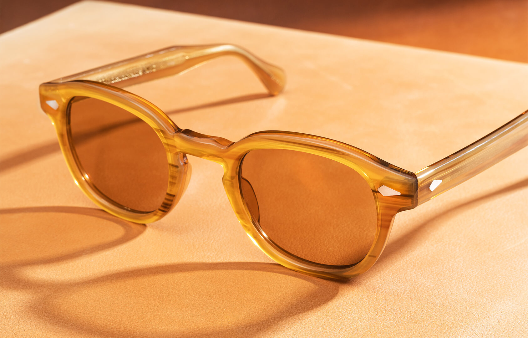 CLASSIC MEN’S SUNGLASSES THAT STAND THE TEST OF TIME | MOSCOT